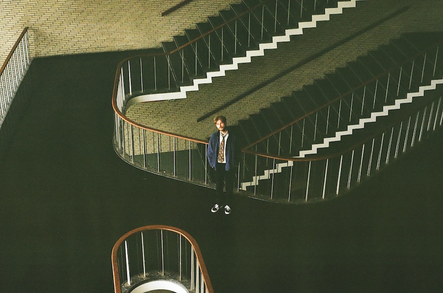 David Bay veröffentlicht seine Debüt-EP „Indistinct Chatter“ – Promi ...