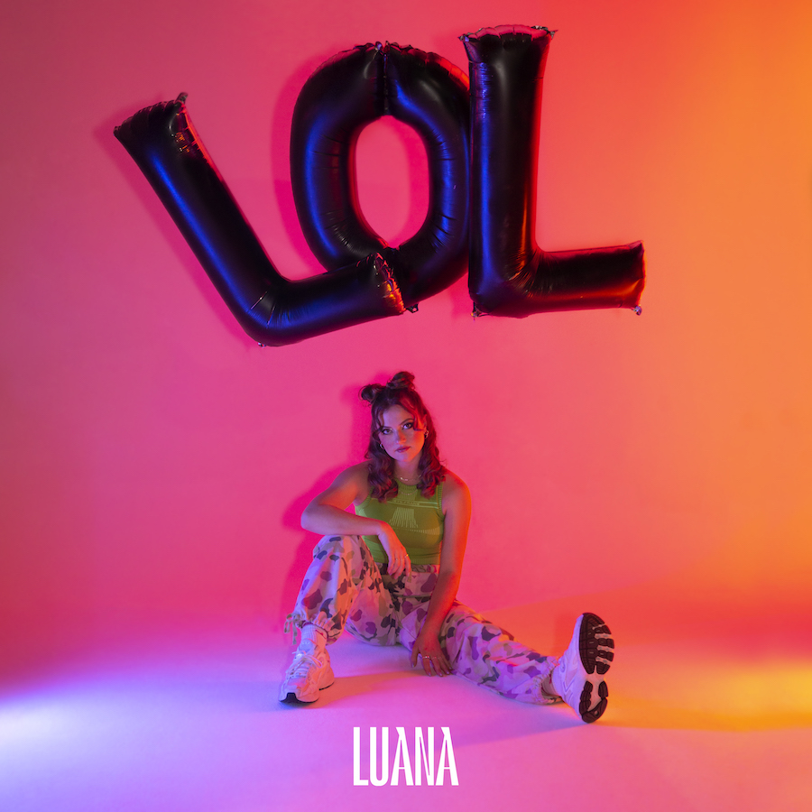 Luana legt nach mit ihrer zweiten Single „LOL“ – Promi und Eventfotos